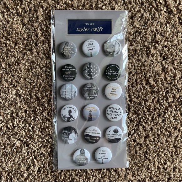 Taylor Swift | Accessories | New Taylor Swift Folklore Album Pin Set ...